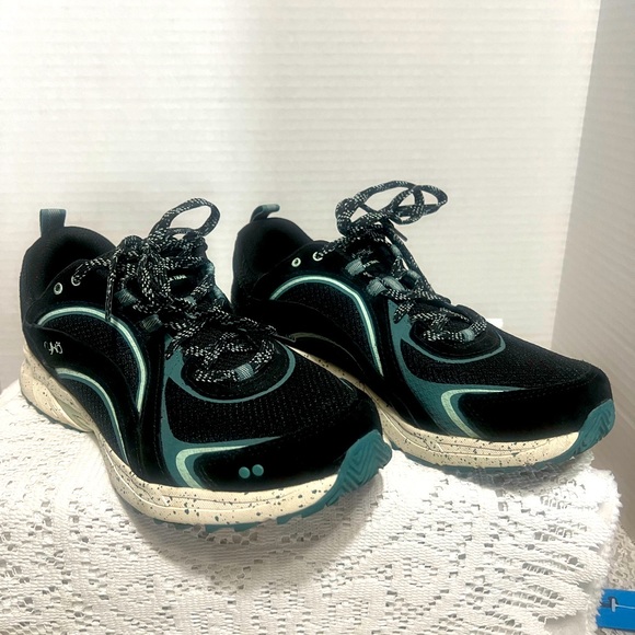 Ryka | Shoes | Reka Memory Foam Shoes Size 9m Sky Walk Trail | Poshmark